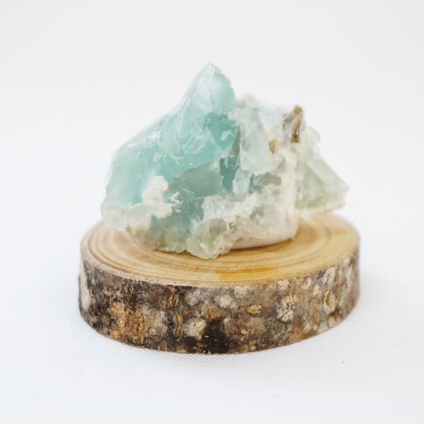 【商品名】フローライト原石〈蛍石 Fluorite〉緑【産地】Mont Charvin（Aravis） Auvergne-Rhone-Alpes France【サイズ】約45ミリ×23ミリ×30ミリ（原石の最長部計測）別名「天才の石」とも呼...