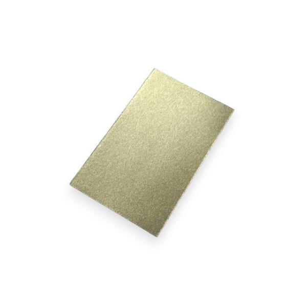 ノーコンの一因である電磁ノイズの干渉を減衰させる電磁ノイズ抑制シートです。レシーバーユニットの両面に電磁ノイズ抑制シート(粘着剤付)を貼り付けることで、メイン基板のICや各配線などから発生している電磁ノイズの干渉を減衰させることができます。...