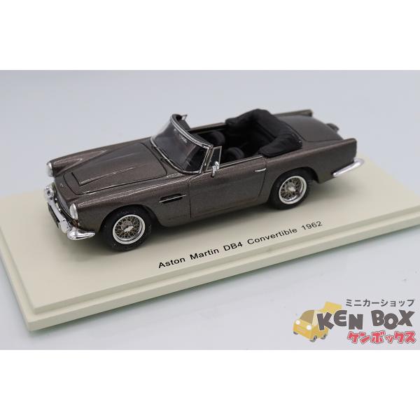 【商品紹介】開封品。【メーカー】Spark【車体メーカー】アストンマーチン【品番】S2426【スケール】1/43スケール【商品状態】目立った傷や汚れなし※注意事項※・中古品にご理解のある方のみご購入お願い致します。・これらに対して神経質な方...