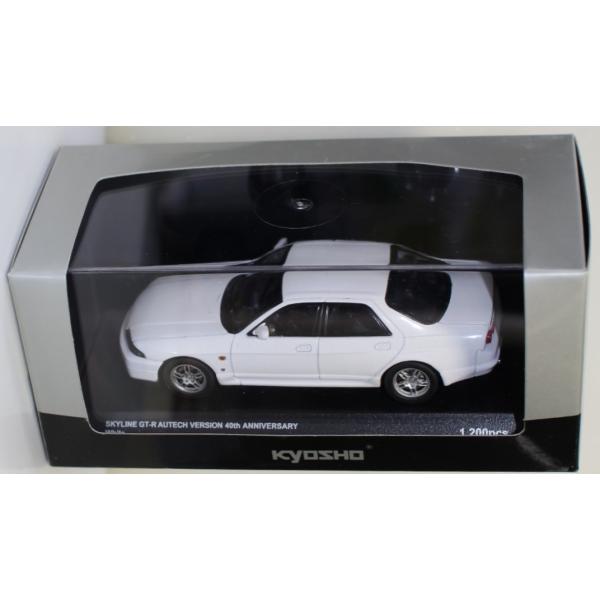 箱傷み小さなヒビがあります 　ミニカーのコンディションは良好　画像にてご確認ください　同梱可能です丁寧な発送を心がけます