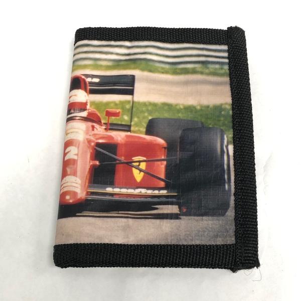 フォーミュラF1のプリントの2つ折りウォレットです。9.5cm×12.7cmFormula 1 Print F1 Wallet Nylon