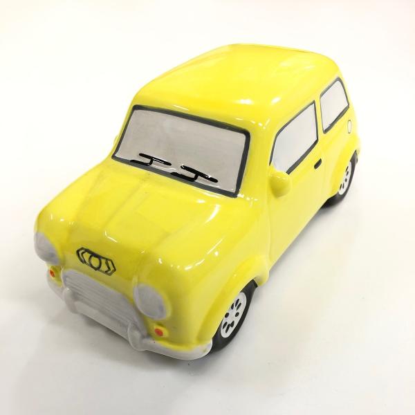 クラシックミニ型の陶器製の貯金箱です。屋根の部分からお金を入れることができます。約20cm×9cm×9cm新品デットストック品です。ご了承ください。Ceramic Savings Moneybox Car Shape Piggy Bank ...