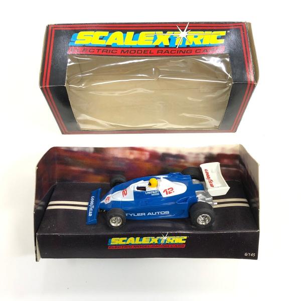 SCALEXTRIC　フェラーリ　312T3　F1　です。スロットカーで大変レアです。古いものなので、箱、クリアケースに痛みがあります。外箱に、細かなキズ、色あせなどの経年劣化があります。写真のものが現品となります。量産品に関しましては、製...
