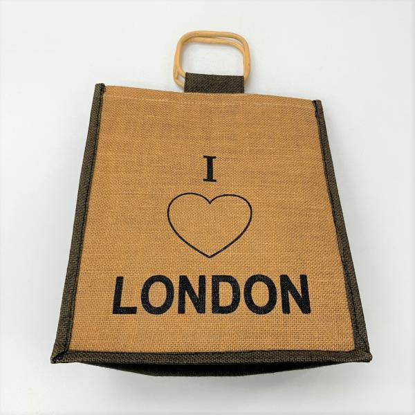 アイラブロンドンの文字入りのショッピングバッグです。30.5cm×20cm×35.5cm裏側も同じ柄です。新品。ラスト1点。