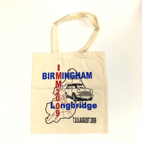 InternationalMiniMeetingクラシックミニの国際的イベント、クラシックミニ生誕50周年を記念して開催されたインターナショナルミニミーティング2009のトートバッグです。新品当時物です。クラシックミニの絵がプリントされてい...