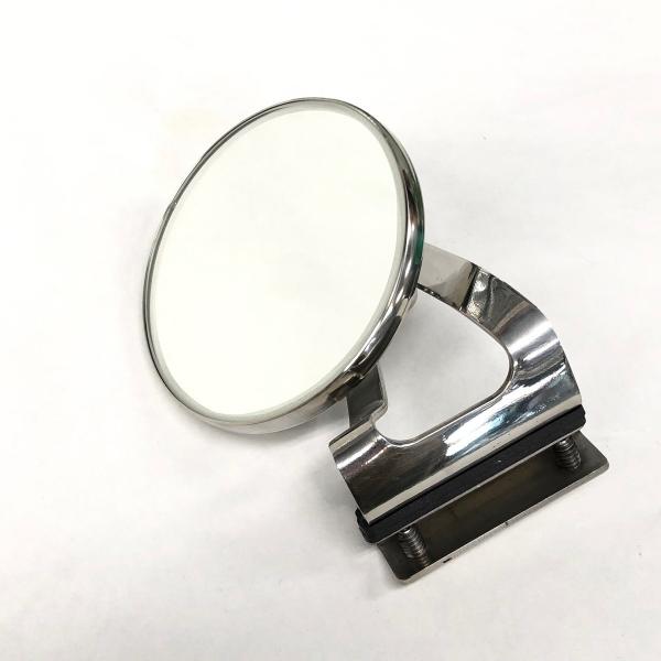 クラシックミニの運転席側ドアフレームに挟み込んで取り付けする補助サイドミラーです。丸型のステンレス製です。取り付けはモールに挟み込むだけです。直径：7.5cmスクエア型・砲弾型なども別ページにて販売中です。こちらは、車内からみて、右側への取...