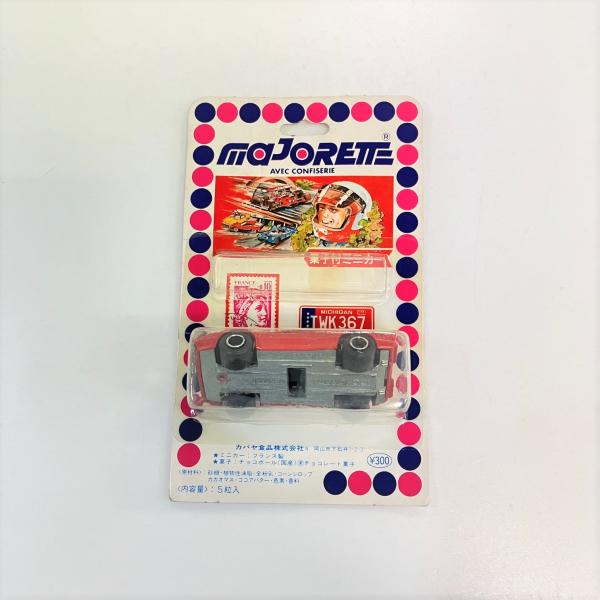 AVEC　CONFISERIEマジョレット同封されていたお菓子は賞味期限は切れのため、パッケージから取り出し、破棄しております。外箱に、細かなキズ、色あせなどの経年劣化があります。写真のものが現品となります。量産品に関しましては、製品の塗装...