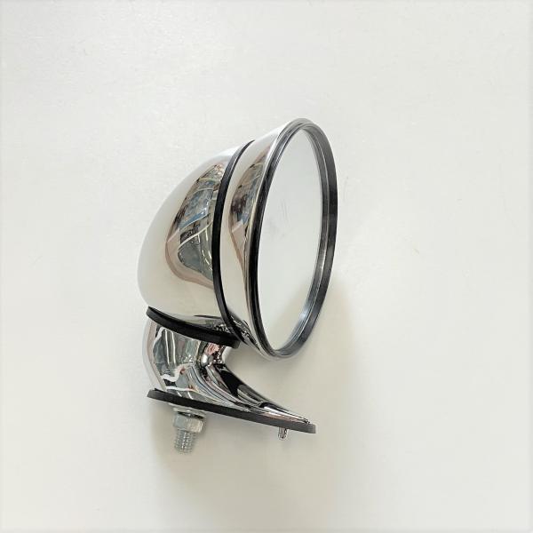 Reguvisステッカーがミラーについています。レガビスGTミラーイタリア製です。ミラー部分：直径8.5cm1点の価格です。こちらは1点のみ購入の際は、お手持ち・装備済みの部品と異なる形状や色味となる可能性もございます。ご不安な場合は、当店...