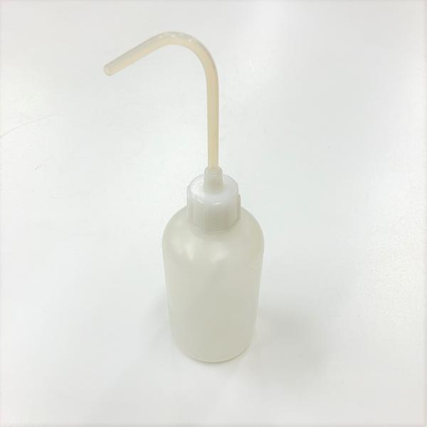 オイルや洗剤を入れてご利用ください。新品デットストック展示品につき、飲食物にはご利用にならないでください。蓋下までの高さ：11.5cm直径6cm