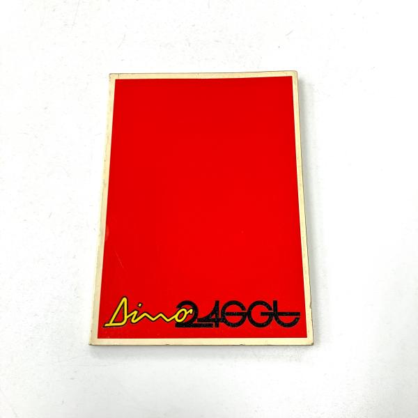 128ページ英語・フランス語・イタリア語で書かれています。5.2cm×21cmモノクロページに破れ・激しい汚れはございませんが、表紙等、細かな汚れ・色あせ・ページ角の折れ目がございます。デットストック品です。ご了承ください。写真のものが現品...