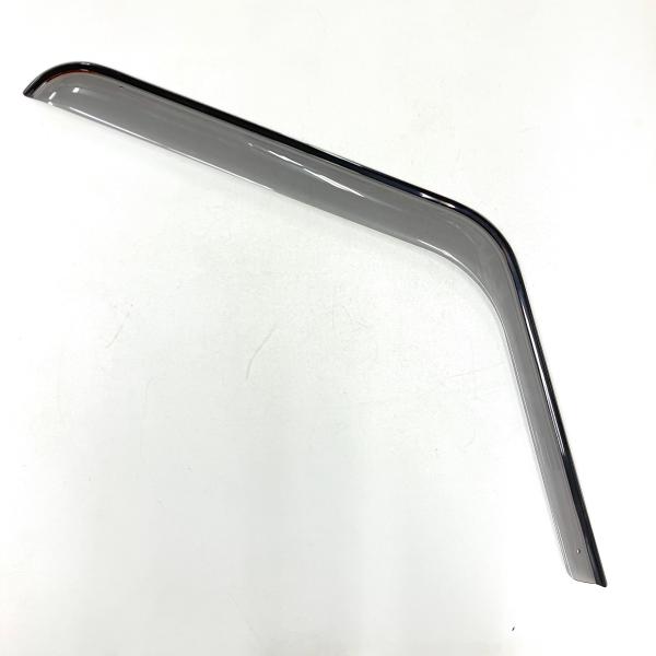 こちらは新品ですが、写真の物が現品です。右側単品です。マークなどはなく無地です。修理、補修にどうぞ。車の後ろから見て右側への取り付けです。装着イメージの写真は、取り付け箇所の参考のために掲載しています。お送りするものは、白背景の製品写真のも...