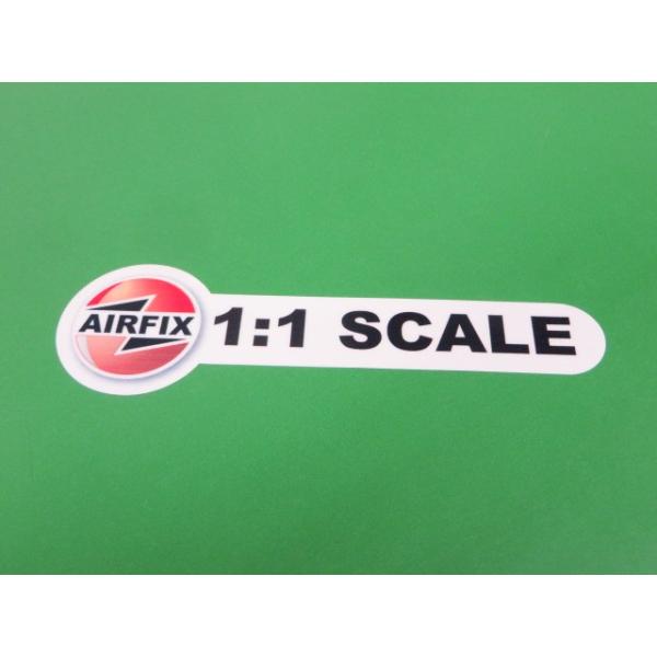 15cm×4.5cmガラスへの裏貼りです。印字のある面が接着面です。Airfix 1:1 Scale Car Sticker Decal Inside Window