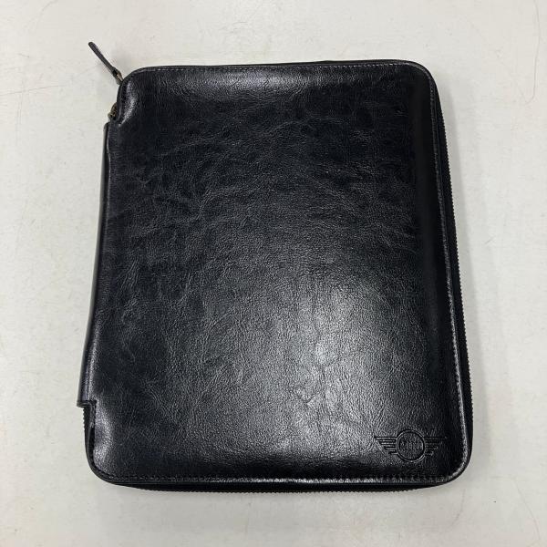 BMW MINI ノベルティ　非売品MINIロゴ入り車検証やその他書類などに最適なケースバッグ写真の物が現品です。23cm×28cm牛革製BMW MINI Document Car Registration Case File Case P...