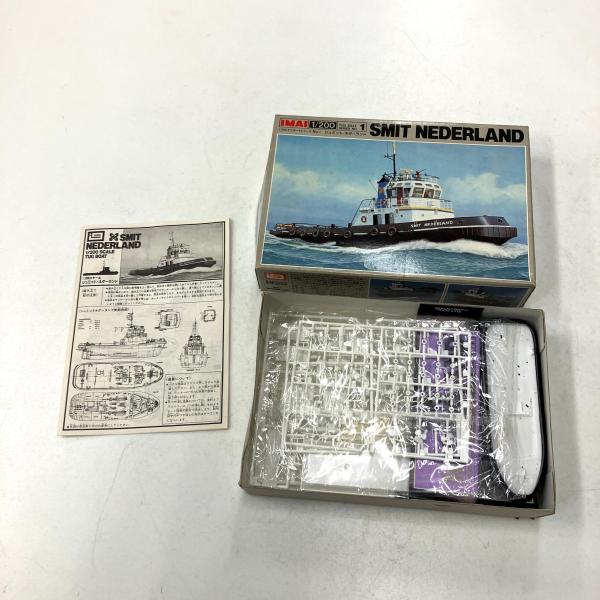 イマイ　シュミット　ネダーランドタグボートシリーズNO.1こちらは未組み立て品ですが、クリアビニール開封済み、一部ランナーからパーツが外れています。ご容赦ご理解のもと、ご判断ください。写真のものが現品となります。写真に掲載のもの以外に付属品...