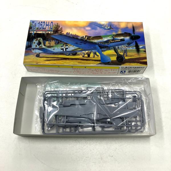 アオシマ　Focke-Wolf真・大戦機シリーズ　NO.3古いもので、写真のものが現品となります。パッケージに汚れ、劣化あり。量産品に関しましては、製品の塗装のムラ、デカールのズレ、各種パーツの取り付け位置の誤差など、商品の個体差、初期の傷...