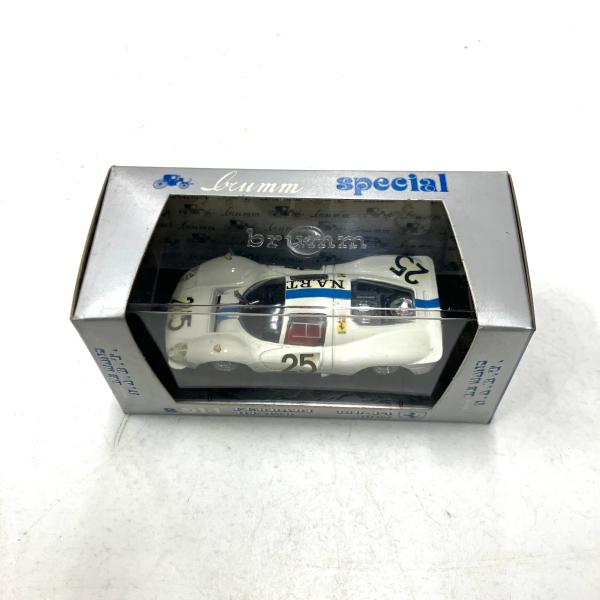 ブルム　ミニカーHP4501967ゼッケン25No.2189紙箱・クリアケースに、細かなキズ、色あせなどの経年劣化があります。写真のものが現品となります。量産品に関しましては、製品の塗装のムラ、デカールのズレ、各種パーツの取り付け位置の誤差...