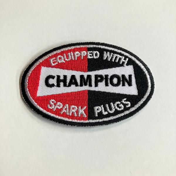 チャンピオンスパークプラグ　ワッペン8cm×5cm裏側にアイロン用の糊がついています。CHAMPION SPARK PLUGS parts Wappen Patch