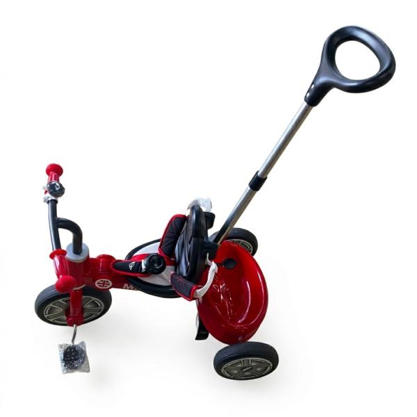 ダイヤルを回して、持ち上げると折りたたむことができます。舵取り可能な手押し棒付き（２段階調節）手押し棒は根本から外すこともできます。耐荷重：約30kg重量：約6.65kgサイズ：約70cm×94cm×45cm折りたたみ後のサイズ：約40.4...