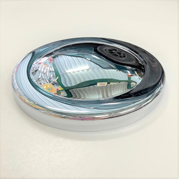 10インチのスチールホイール用のセンターキャップです。クラシックミニ純正ホイールの3.5Jや4.5Jに取り付け可能です。1枚分のお値段です。中古車を購入時は、購入時の装備が純正品とは限らないことをご留意ください。Rover(Classic)...