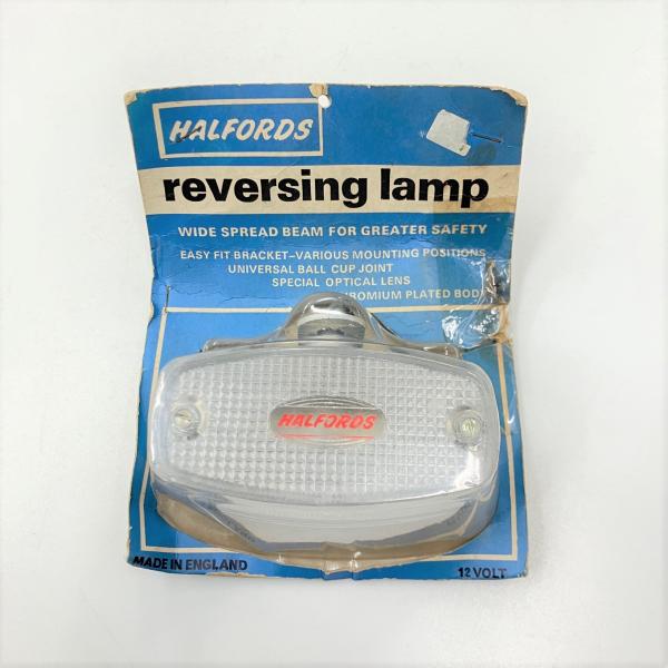 12V写真のものが現品です。パッケージ未開封で、中古品ではございませんが、パッケージの経年劣化が著しいことをご了承ください。Reversing Lamp Rover Mini
