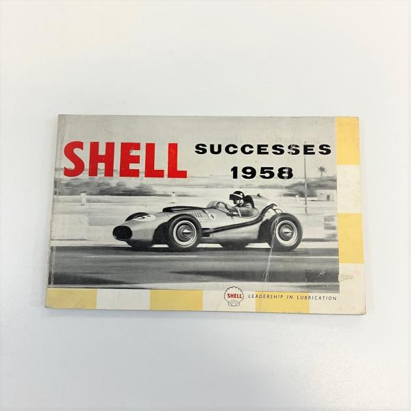 21cm×13.5cm65ページです。英語ですモノクロ古いもので、表紙の折れ・傷みがあります。写真のものが現品です。