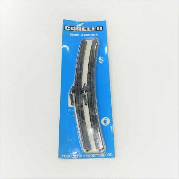 こちらは中古品ではございませんが、新品のデットストック品です。未開封品です。ゴムに劣化があります。コレクションアイテムです。写真のものが現品です。Car Vintage Wiper Blade