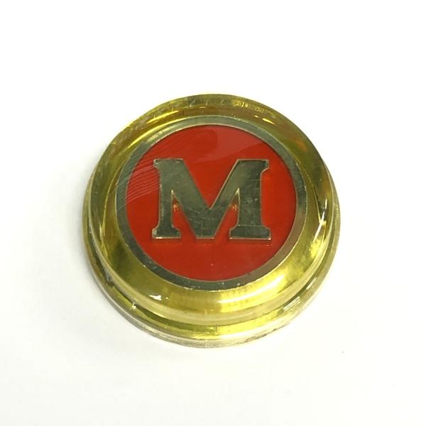 こちらは中古品です。リプロダクション品。写真のものが現品です。プラスチック製直径：3.8cmHorn Push Button Rover Mini Mk1 Morris Used Parts Used Parts