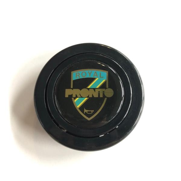 MOMOのステアリング専用のセンターホーンボタンです。新品ですが、1点限りのため、写真のものが現品です。Momo Steering Wheel Center Cap Horn Button