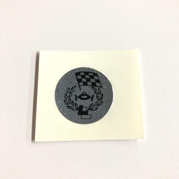 直径：2.2cmシルバーの光沢のあるステッカーです。