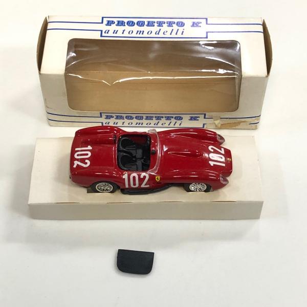 Targa　Florio　1958パッケージに汚れ・剥がれ有り。写真のものが現品となります。ゼッケン102量産品に関しましては、製品の塗装のムラ、デカールのズレ、各種パーツの取り付け位置の誤差など、商品の個体差、初期の傷がある場合もございま...