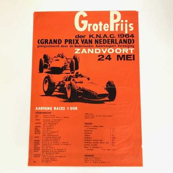 GRAND PRIX VAN NEDERLAND Vintage Car Race PosterZANDVOORT68cm×47cm写真のものが現品です。右上角・フチに破れあり。折れ目や色褪せなどの経年劣化があります。古いもので、全体的に、...
