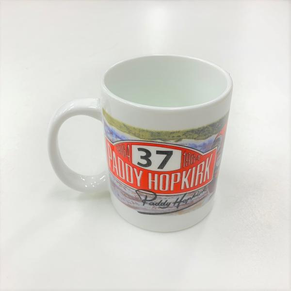 写真のものが現品です。新品ですが、入荷時より取っ手に製造時とおもわれるインクの付着、飲み口部分に微物の付着があります。写真にてご確認ください。PADDY　HOPKIRK氏は1964年のラリー・モンテカルロにて、ミニクーパーSに乗り優勝した人...