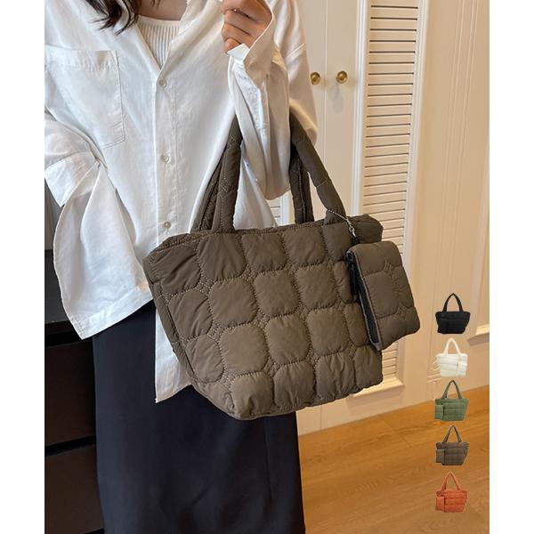 素材：ポリエステルカラー：ブラック/アイボリー/ブラウン/カーキ/オレンジサイズ：トートバッグ高さ:約24cm 上横幅:約34cm 底横幅:約22cm マチ:約17cm 持ち手高さ:約20cm 持ち手長さ:約44cm（調節不可、取り外し不可...