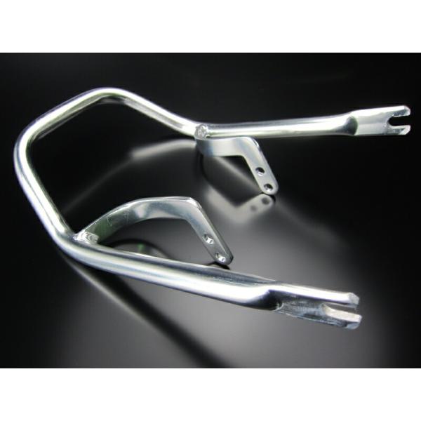 ■内容ダックス用アルミ製グラブバーです。■製品詳細パイプ径 φ18mm材質 アルミ製■適合車12Vダックス6Vダックス