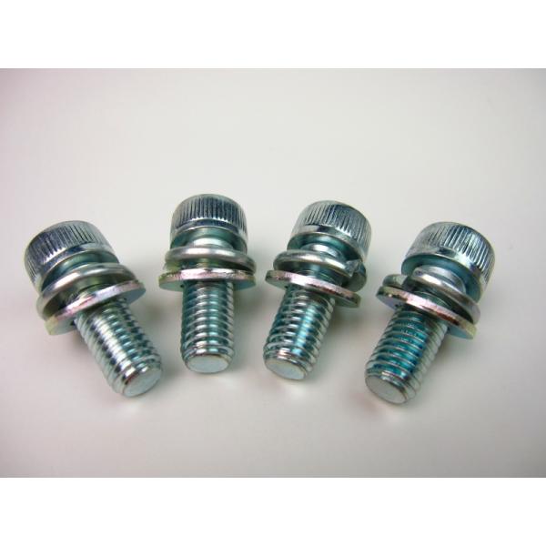 ■特長モンキーホイール取り付け用のボルト・ワッシャー約５ｍｍ厚のホイールを取り付けすることを前提としています。ホイールスペーサーは計３ｍｍ厚以下であれば、ご使用いただけます。■仕様ボルトサイズＭ８×２０ｍｍ・・・４ケワッシャーＭ８・・・４ケ...