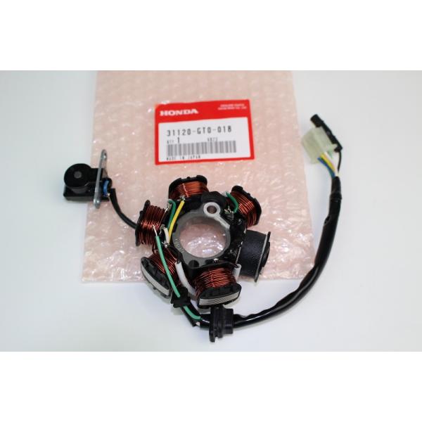 ■内容ホンダ純正12Vモンキーステーターコイル・ミツバ製です。同じ号機でも、DENSO製の場合がありますでご注意ください。注文の前に車体を確認してください。■適合車Z50J P/S/T/V/Y/1/2/3/4/5/6/7*インジェクション車...