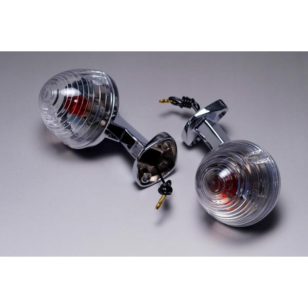 ■特長純正タイプのカブ用ウインカーです。ウィンカー本体はアルミ製クロムメッキ仕上げです。■レンズカラークリア■入り数左右 1式■適合車カブ C50カブ C65カブ C70カブ C90■製品詳細電球タイプ 12V10W凸レンズ+電源線（黒）1...