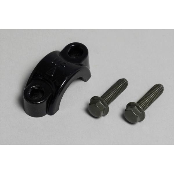 ■特長発売中のディスクブレーキレバー用取り付けクランプです。補修部品としてご使用ください。■製品詳細レバークランプカバー 1ヶボルト M6×20 2ヶ※ボルトの仕様は予告なく変更することがあります。■カラーブラック
