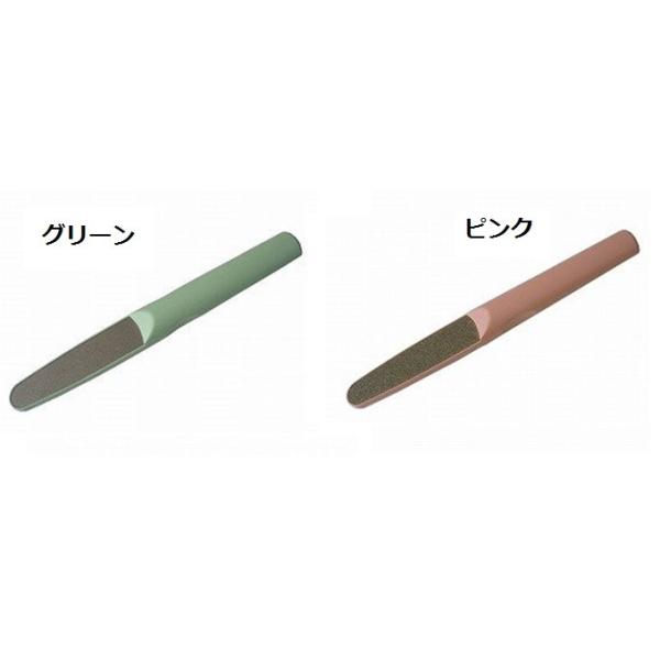 介護にたずさわっている看護師や介護士の為に開発されました。表面に粗目、裏面に細目の2種類のダイヤモンドを施しました。安全にしっかりに削って、楽々爪ケア。大変使い易く、安全で粗目と細目のダイヤモンドを施し良く削れて、なめらかに仕上げることがで...