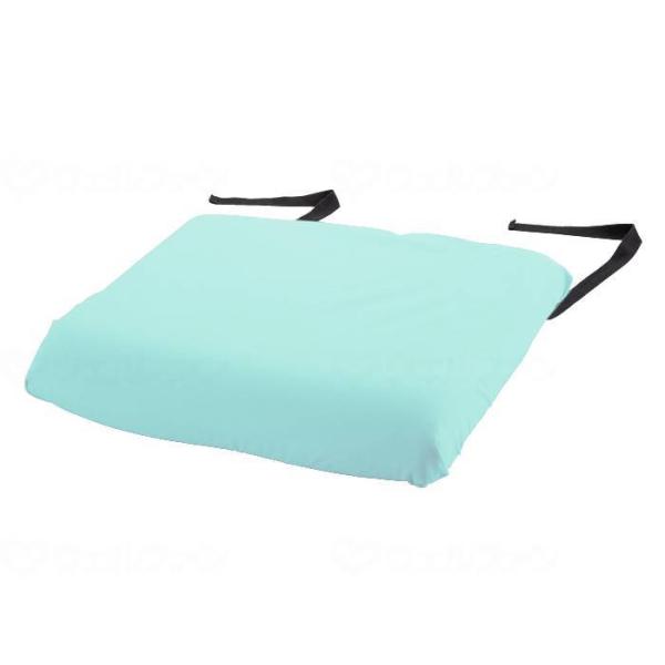 商品の仕様●適応クッションサイズ目安／40×40cmの場合：厚さ7cmまで●材質／ポリエステル65％、綿35％（デニム耐熱ポリウレタンラミネート）●生産国／日本●洗濯機可●脱水機可●乾燥機可（130℃）●抗菌防臭加工●防水加工商品の説明・洗...