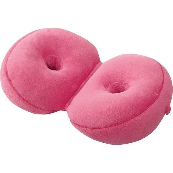 ・座るだけで美尻メイク！広げて閉じて、使い方色々。●サイズ／幅46×奥行31×厚さ10cm、閉じた状態：31×21×20cm●重さ／約750g●材質／本体側地：ポリエステル、クッション材：ウレタンフォーム●生産国／中国※気温によりクッション...