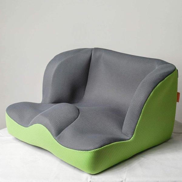 小さいお子さまは、集中力が途切れがち勉強や読書、食事など本当はもっと続けたくても姿勢が崩れてしまうのがその一因です。だから、正しい姿勢をサポートすることでお子さまのやる気を支えたい。学童いす用クッション LAPS kids（ラップスキッズ）...