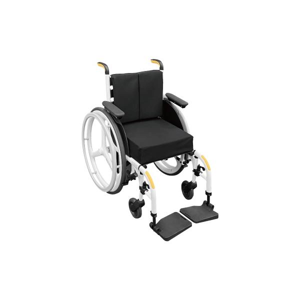 対象者 自力で立てない人、立つことはできても一定の距離を歩けない人・「ウィーリィホームケア」がお尻の痛みを軽減し、市政の崩れを防ぎます。・お尻も背中も体圧分散性の高いクッションを標準装備！・スイングアウトや取り外しが可能です。サイズ／全幅6...