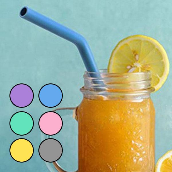 何度も洗って使える、環境に配慮したシリコンストローです。専用のブラシが付いているので、いつも清潔にお使いいただけます。カラフルなカラーでお子様用のストローとしてても安心して使用できます。コンパクトサイズで専用ケース付きなので、持ち運びにとて...