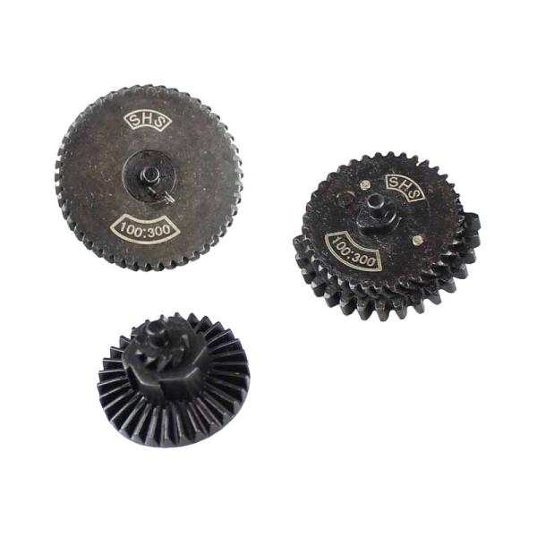 高強度のスチールを材質としたハイトルク用ギアセットです。 標準的なギアと比較してヘリカルギアのノイズが小さい点が特徴となっています。■電動ガンSHS/SuperShooterギア減速比目安表↑サイクル=高/トルク=低・13:1=スーパーハイ...