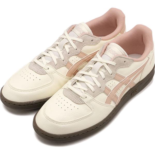 [ ブランド ] アシックス　ASICS[ ジャンル ]スニーカー[ 素　 材 ]アッパー：人工皮革／天然皮革[ 原産国 ]インドネシアレトロなフォルム、現代の快適性1990年代のハンドボールシューズから着想を得た「SKYHAND OG」。...