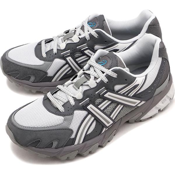 [ ブランド ] アシックス　ASICS[ ジャンル ]スニーカー[ 素　 材 ]アッパー：人工皮革／合成繊維／天然皮革[ 原産国 ]インドネシアグレーの奥行きが導くモダンな品格トレイルランニングの名作アーカイブをベースに、「日常の探検」を...