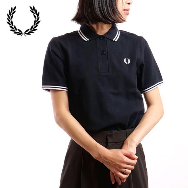 [ ブランド ] フレッドペリー 　FRED PERRY[ ジャンル ]ポロシャツ[ 素　 材 ]コットン100％[ サイズ ]着丈×胸囲×袖丈（cm）8（S）：62.5×86×21.7510（M）：63×90×2212（L)：63.5×9...