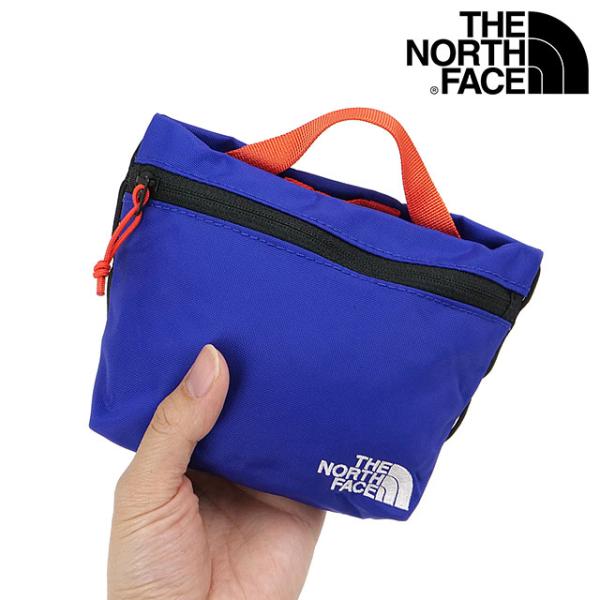 [ ブランド ] ザ・ノースフェイス　THE　NORTH　FACE[ ジャンル ]ポーチ[ 素　 材 ]420Dリサイクルナイロン[ 原産国 ]ベトナム[ サイズ ]W16×H11.5×D3.5（cm）　重量：約45ｇ※カタログ表記サイズの...