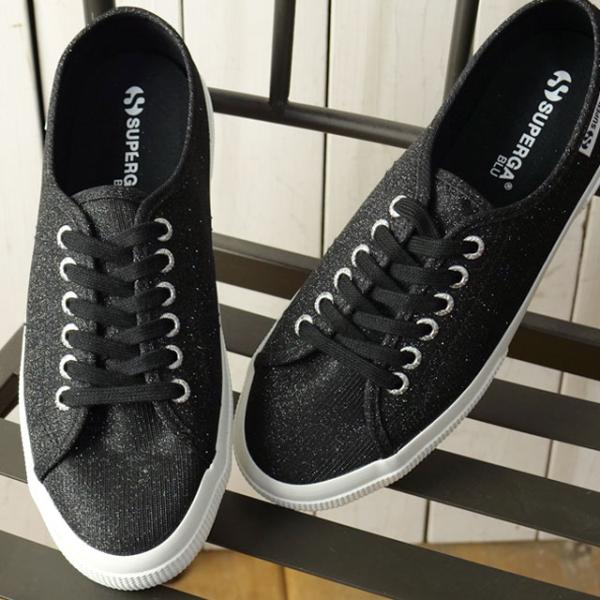 [ ブランド ] スペルガ　SUPERGA[ ジャンル ]スニーカー[ 素　 材 ]アッパー：ポリエステルカップインソール採用でクッション性が大幅にアップ軽量かつコンフォートを追求したユニークで最新鋭なデザインのシーズナルカテゴリ。LEGG...